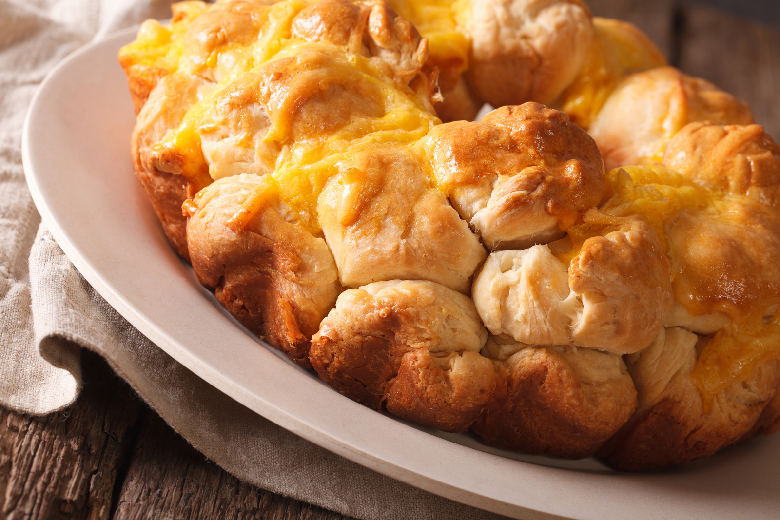 Sausage Egg and Cheese Monkey Bread – Naomi's Recipes